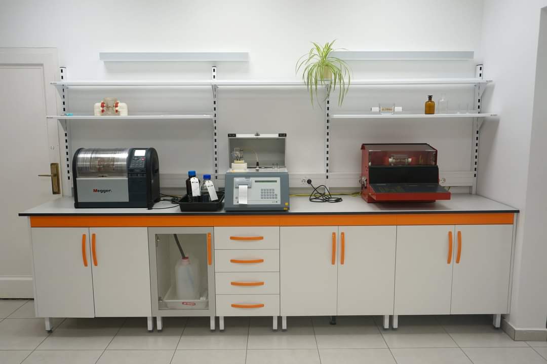 LABORATORIJSKI NAMJEŠTAJ - Efcon-line